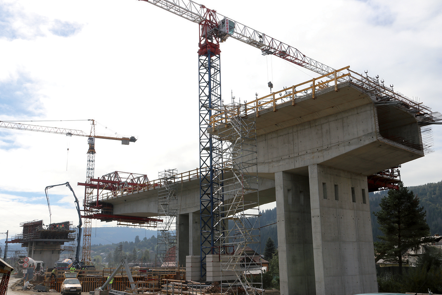 Obr. 11 Letmá betonáž pilier so zárodkom a vahadlom | ASB.sk