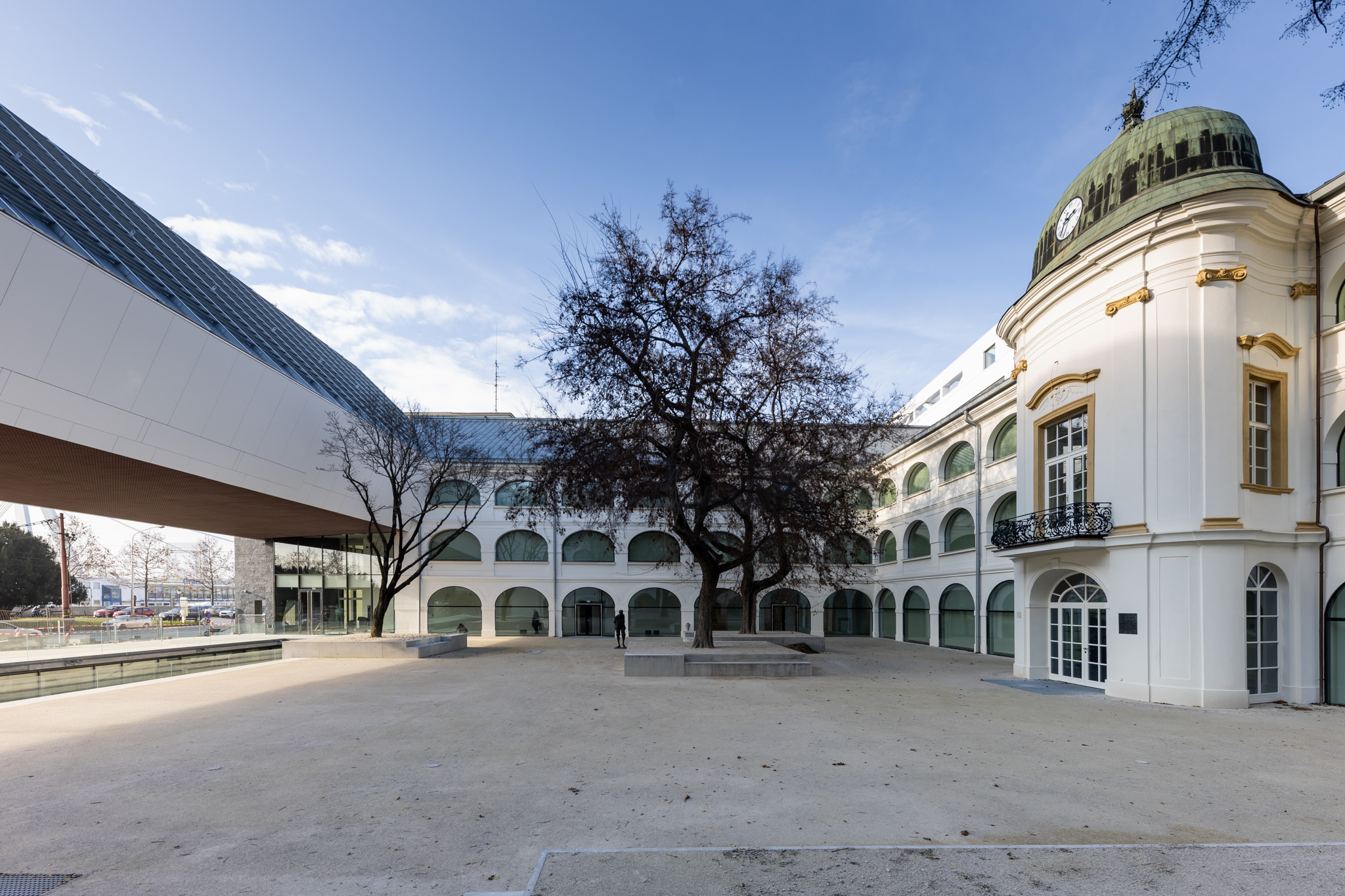 Otvorenie SNG či zbúraný Istropolis. Čo teší a hnevá slovenských ...