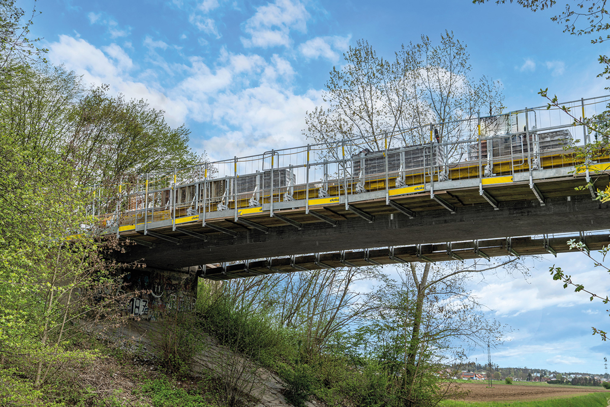 Doka rímsové debnenie NG - nová úroveň efektivity pri výstavbe a rekonštrukcii mostných ríms ...